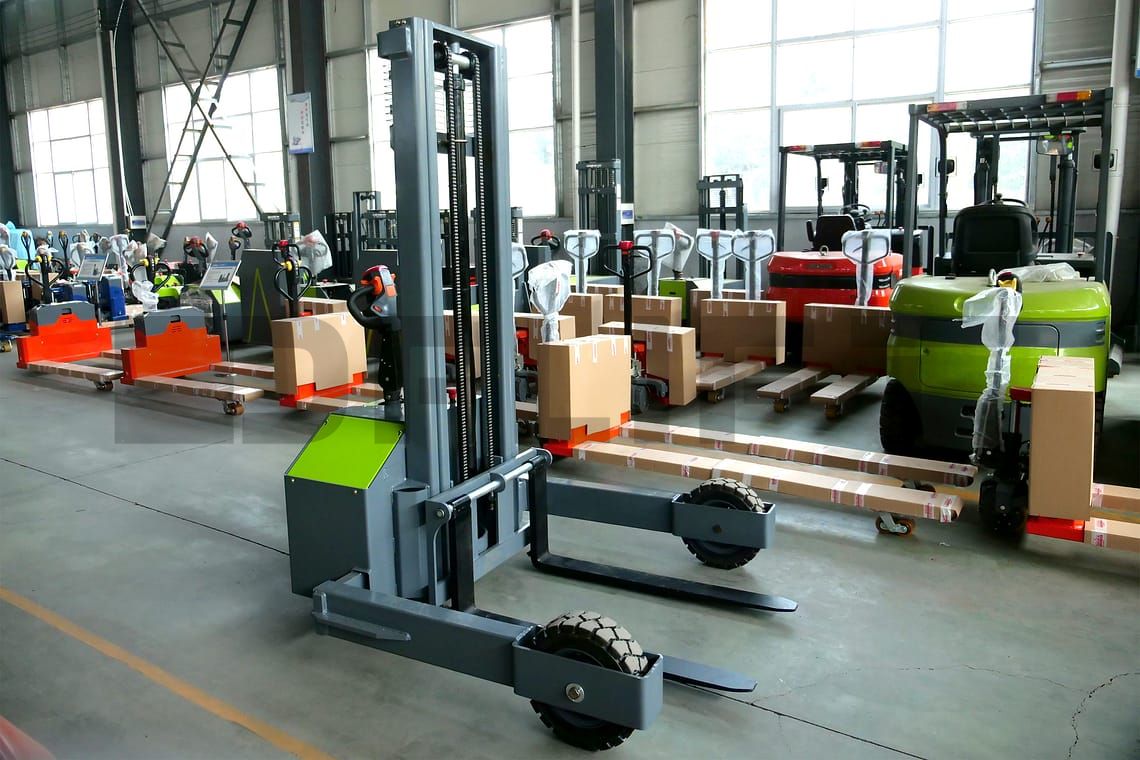 Outdoor Pallet Stacker Manufacturer in China | Safe and Reliable | DFLIFT