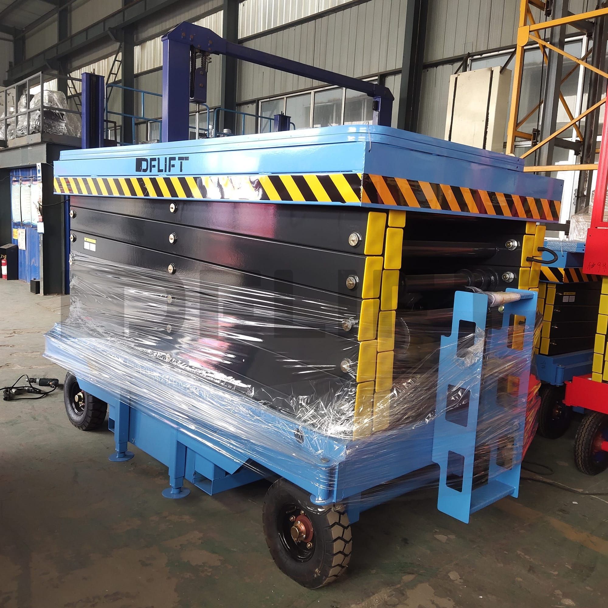 SJY0.5-14 Towable Scissor Lift Ship to Pakistan | DFLIFT